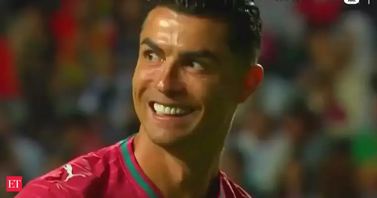 Cristiano Ronaldo: WATCH: Cristiano Ronaldo squanders big chances in ...