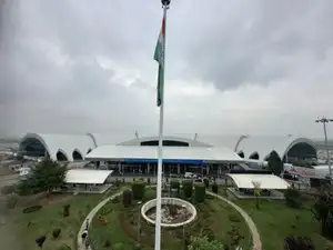 Maintenance of Srinagar International airport runway necessary: AAI ...