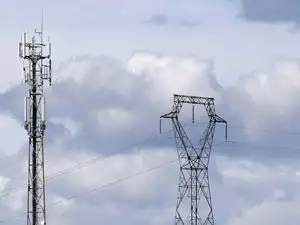 India's telecom ARPU to grow 7% CAGR through FY29; narrowing tariff gap ...