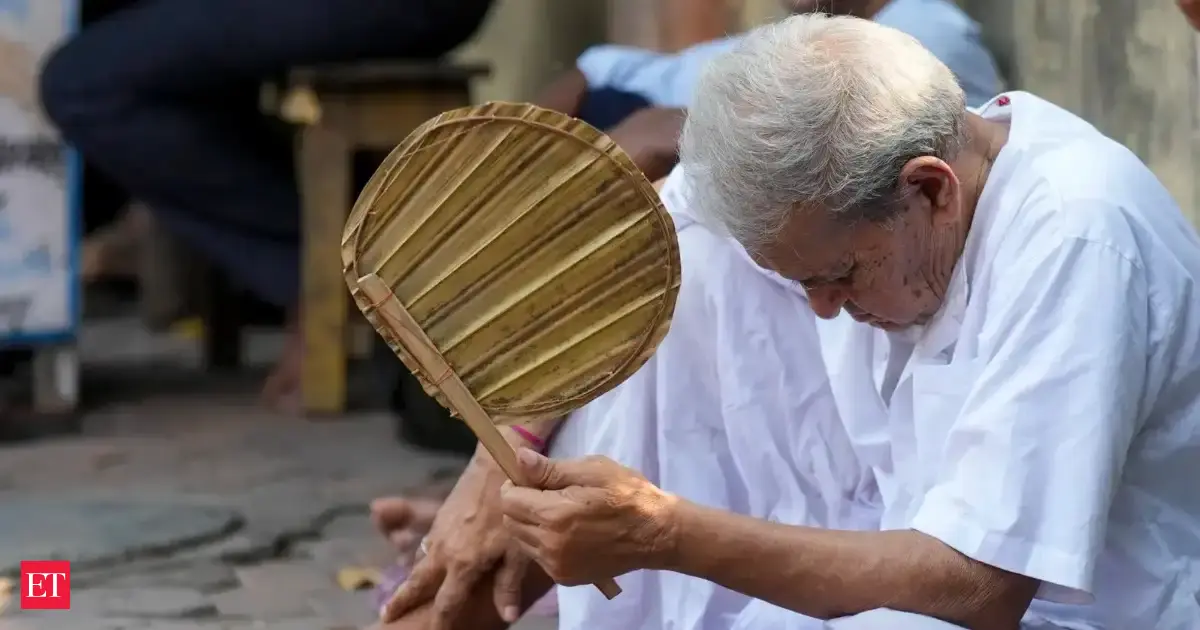 Weak monsoon prolongs south Bengal's summer woes - The Economic Times