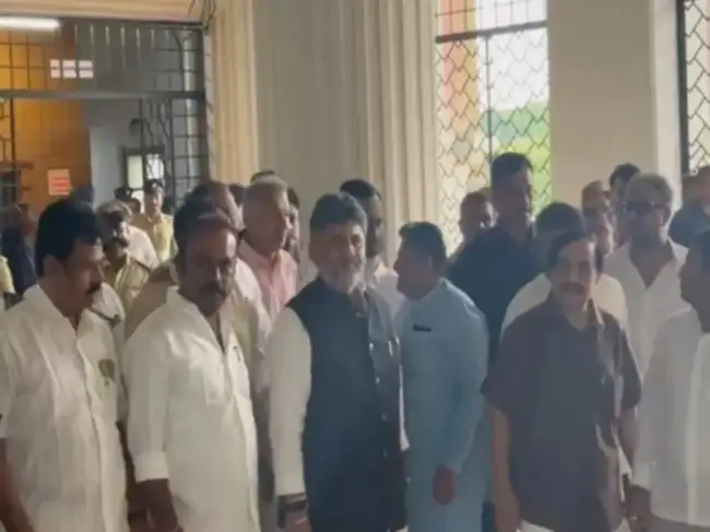 Karnataka MLC polls: 212 out of 222 MLAs cast votes till 1 pm - The ...