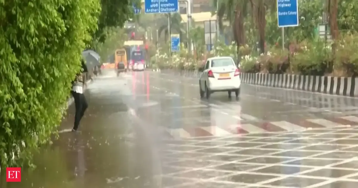 Maharashtra: BMC alerts citizens after IMD issues 3-hour Orange weather ...