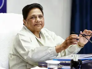 Oppn parties worried over BSP fielding Brahmin candidates for UP polls ...