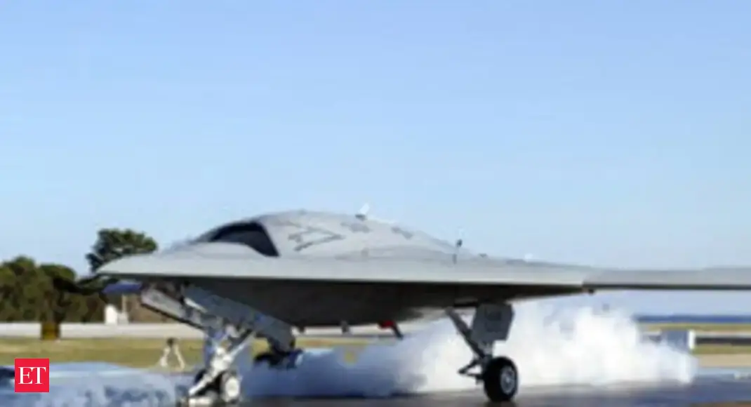 US Navy's X-47B: World's first unmanned robot aircraft piloted by ...