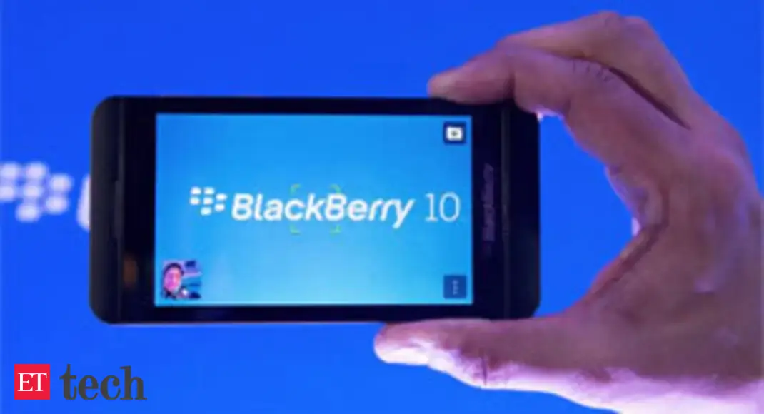 Operating System: BlackBerry 10: RIM's much-awaited phone launched in ...