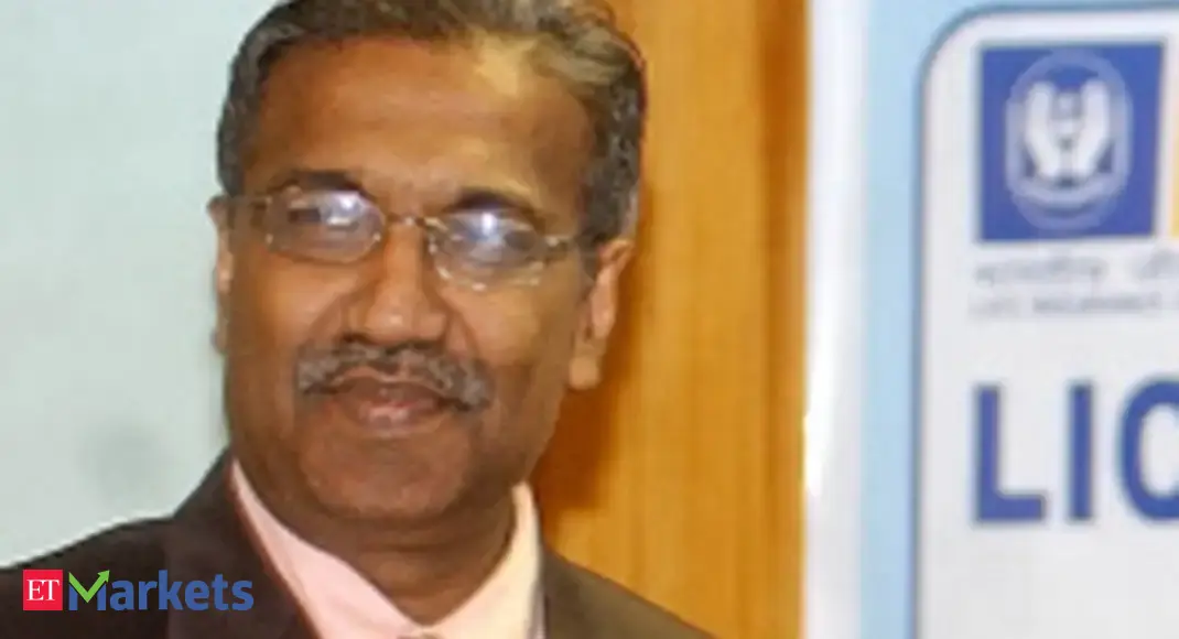 T S Vijayan takes over as IRDA chief - The Economic Times