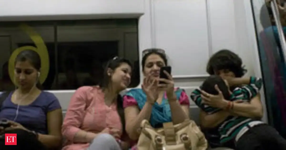 Metro commuters can now hope for better mobile signals - The Economic Times