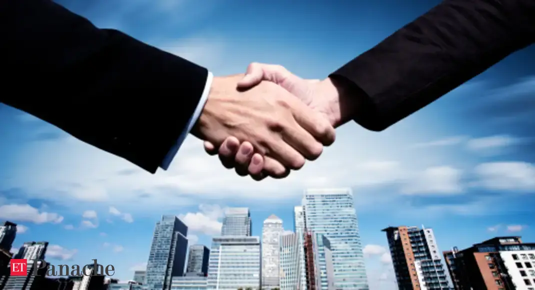 Tips to master the handshake - The Economic Times