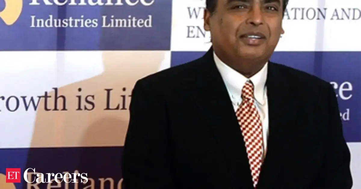 Reliance Jio to hire about 7,000 employees this year - The Economic Times