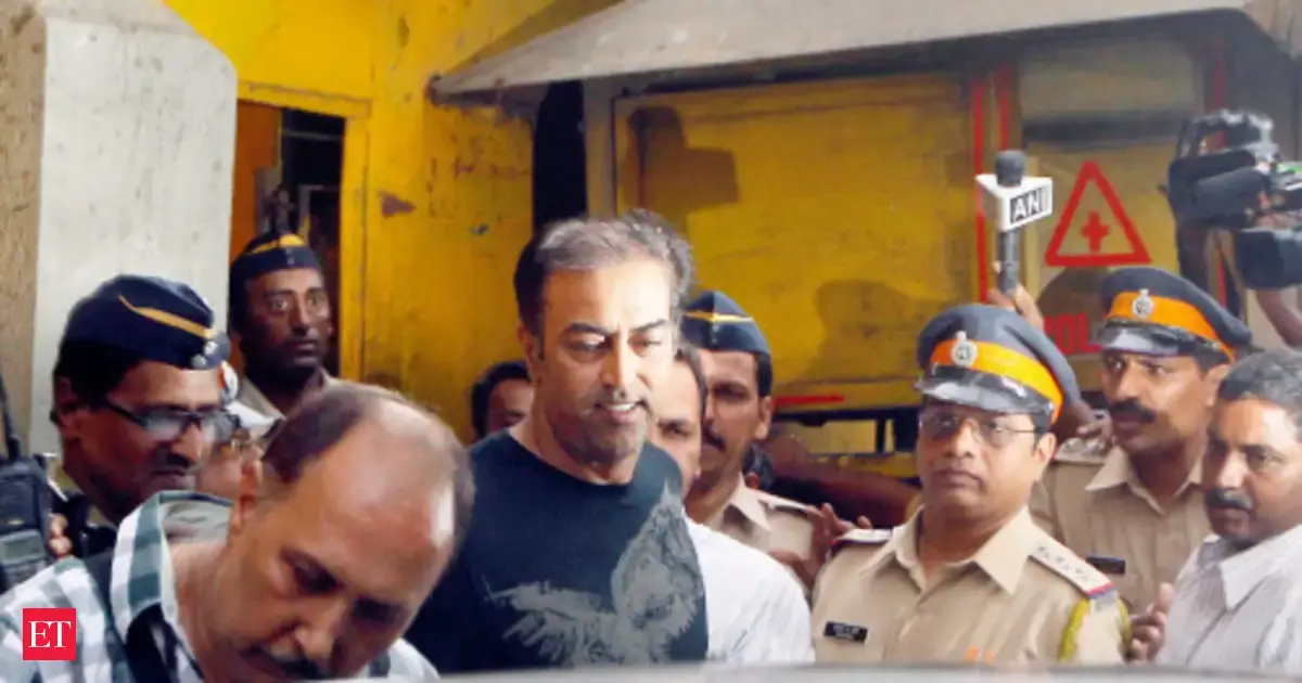 Vikram Aggarwal: IPL spot fixing: Vikram Aggarwal sent to two-days ...