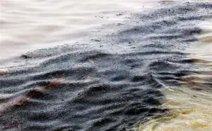 Oil spill at Uran; ONGC fixes leak in pipeline - The Economic Times