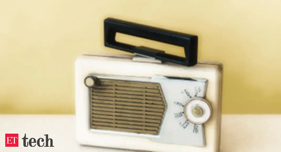 Scientists build world's smallest FM radio transmitter - The Economic Times