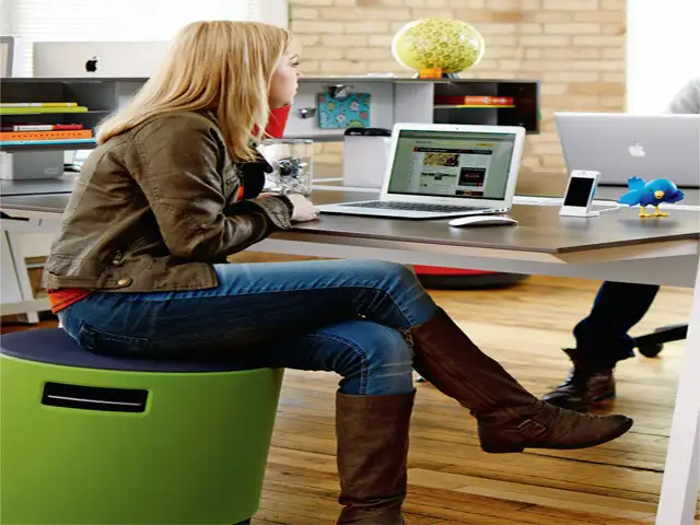 Allsteel ‘rise’ tiered modular stadium seating - A bold new vision of ...
