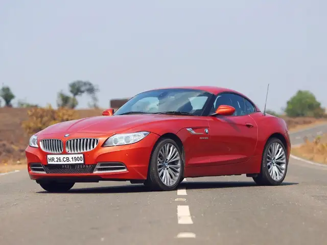 Folding roof - 2014 BMW Z4: What's the open top two-seater sports car ...