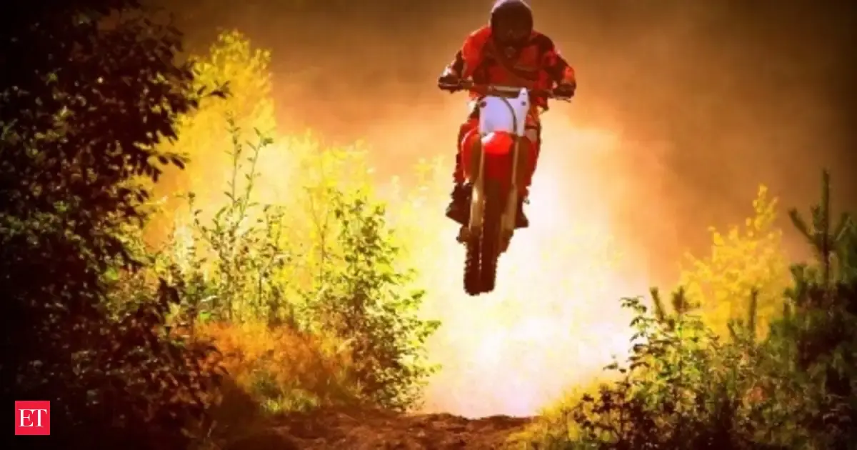 DSK Hyosung: DSK Hyosung launches new bike GT250R priced at Rs 2.76 ...