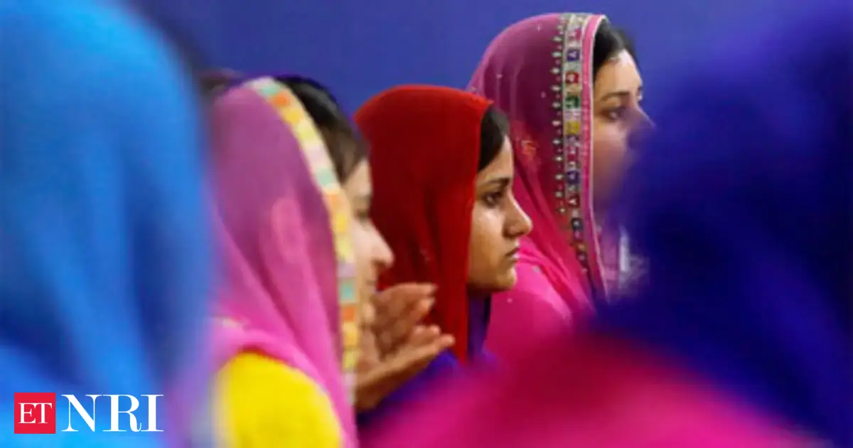 united states: US Sikhs hire Hillary Clinton's ex-strategist Geoffrey ...