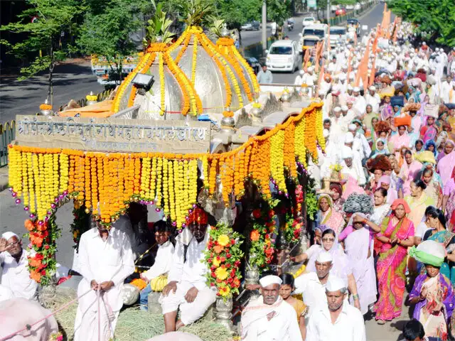June 13, 2014 - Annual Nivruttinath Yatra | The Economic Times