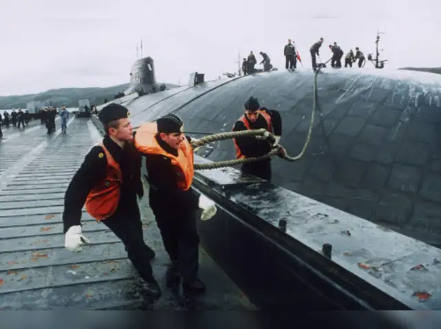Russia nuclear submarine accident - Russia nuclear submarine accident ...