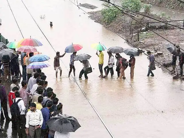 Flooded railway tracks - Heavy rains paralyse life in Mumbai; road, rail traffic hit | The ...