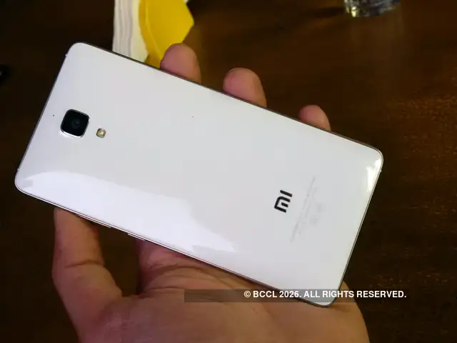 Metal surround - Xiaomi Mi 4: First Impressions of the upcoming ...
