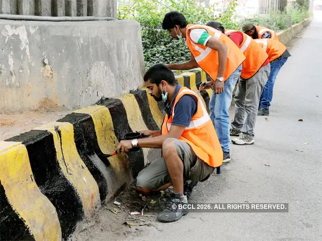Together we pledge! - 13 Interesting images of Swachh Bharat rollout ...
