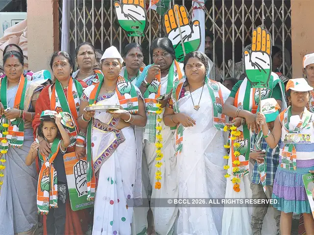 Narendra Modi at an election campaign rally - October 5, 2014 | The ...