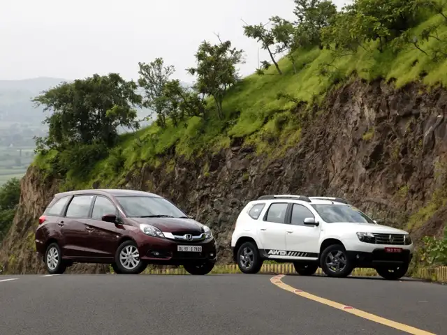 Honda Mobilio versus Renault Duster comparison - Honda Mobilio versus ...