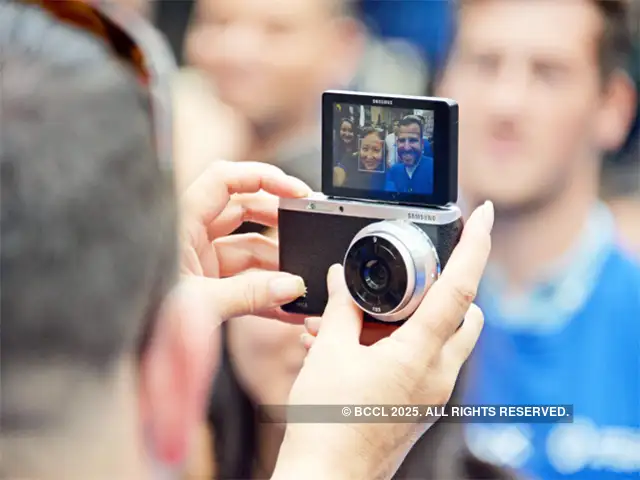 Photo sphere - 3 cool ways to make your photos more fun | The Economic ...