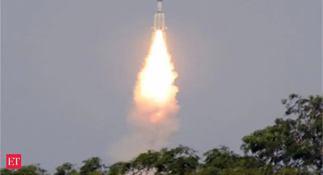 Prime Minister Narendra Modi lauds scientists for successful launch of ...