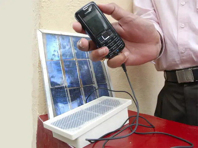 You can charge a phone with a 9 volt battery - 6 things you may not ...