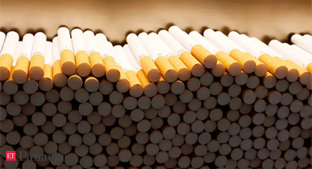Fashionable puffs: Smoking rising among women because cigarettes are ...