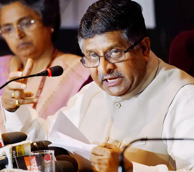 Minister Ravi Shankar Prasad - Net neutrality debate heats up social media | The Economic Times