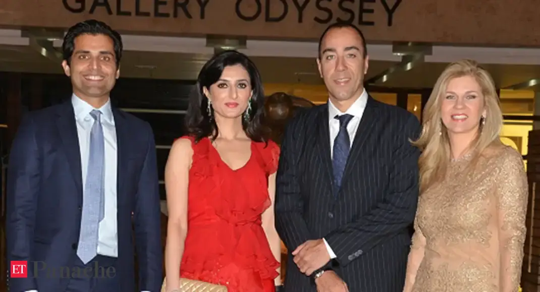 Glitzy opening of Divya Gehlaut's 'Gallery Odyssey' - The Economic Times