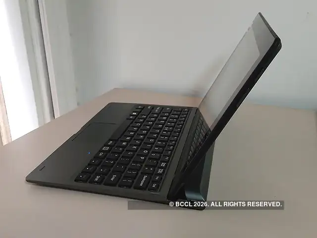 Keyboard Dock - Micromax LapTab: A hybrid Windows device at Rs 14,999 ...