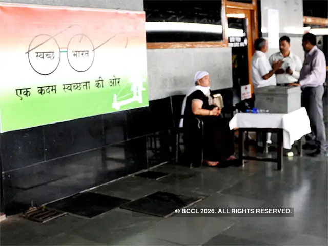 Maintain cleanliness - Swachh Bharat Abhiyan: How New Delhi railway ...