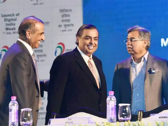Mukesh Ambani, Sunil Mittal & Pawan Munjal - Choicest images: PM Modi ...