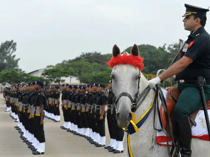 Lt General Manoj Kumar Unni takes over as Director General of Army's ...