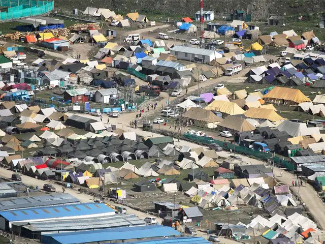 Aerial view of the Baltal base camp - 1.50 lakh pilgrims pay obeisance ...