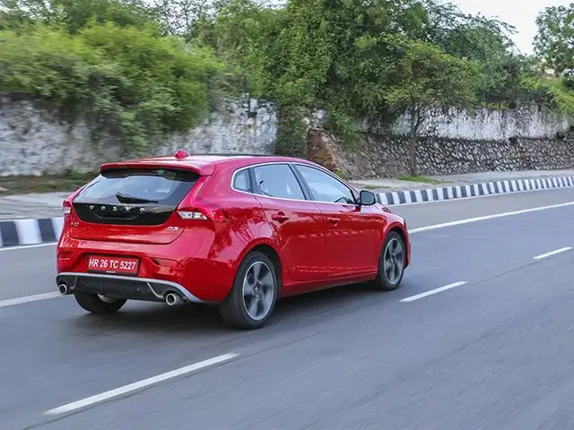 Styling - Volvo V40 hatchback: Review | The Economic Times