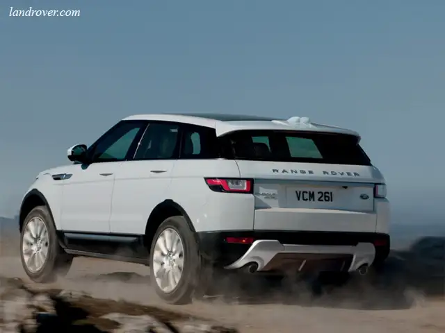 A retrospective - Land Rover Evoque versus Chinese copycat Land Wind X7 ...
