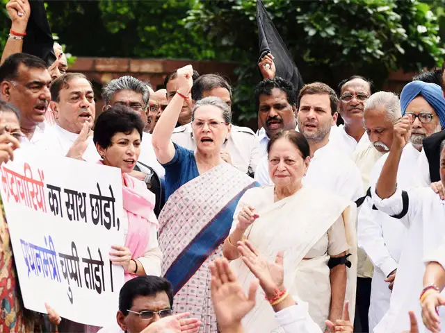 Historic peace accord between Govt of India & NSCN - August 4, 2015 ...