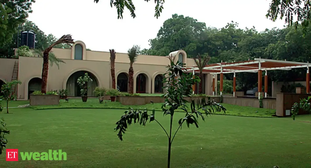 Shahi Exports MD Harish Ahuja buys Delhi bungalow for Rs 173 crore ...