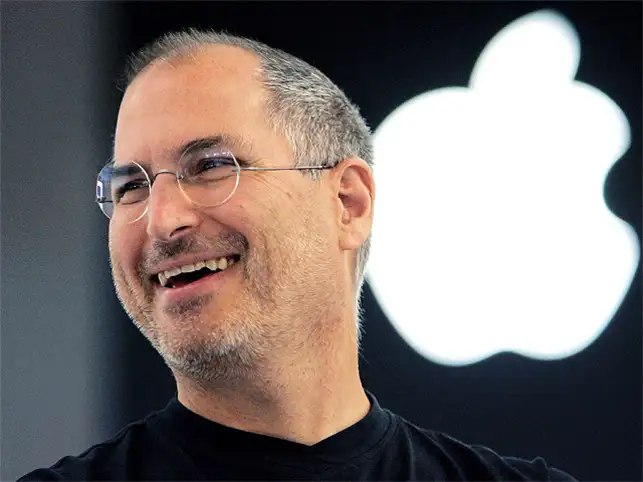 Apple computer hand-built by Steve Jobs to fetch 330,000 pounds - The ...