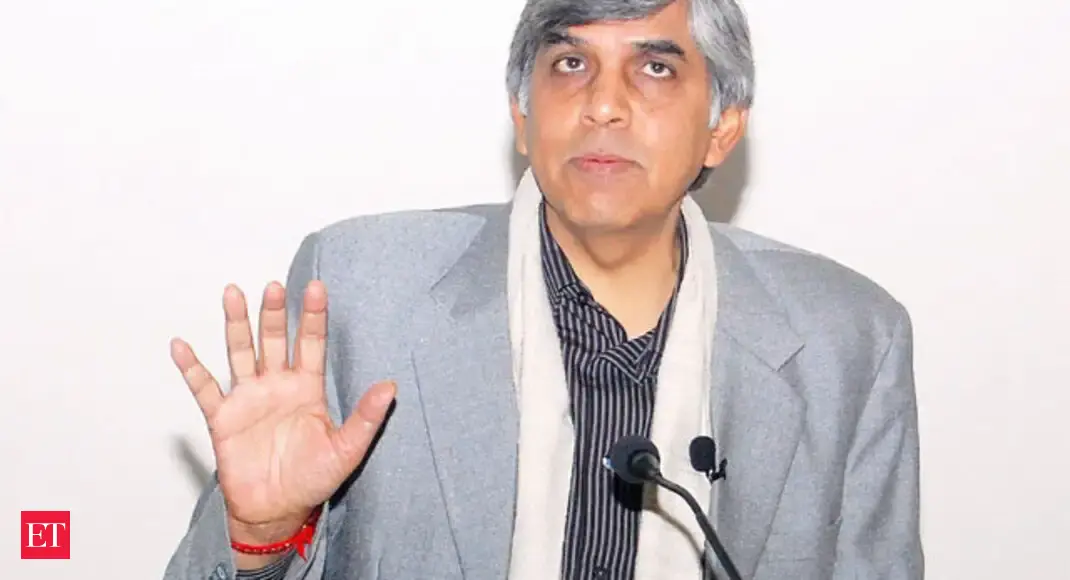 Outgoing Delhi University's VC Dinesh Singh to pen his controversial ...