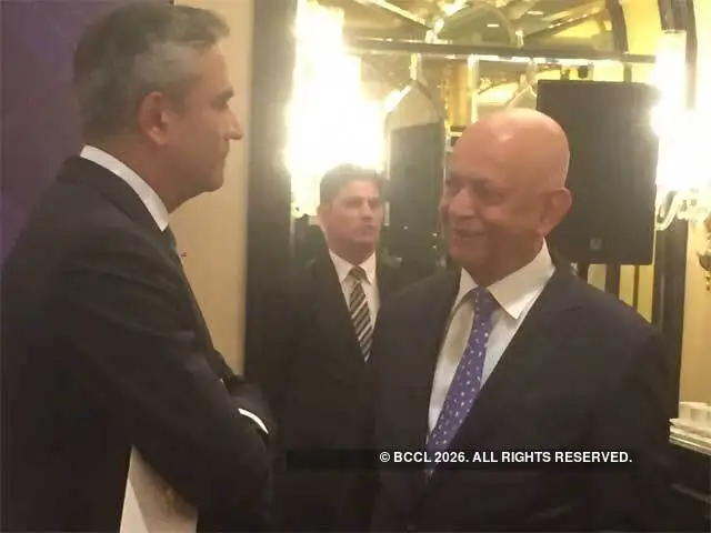 Mukesh Ambani with Vineet Jain - ET Awards for Corporate Excellence ...