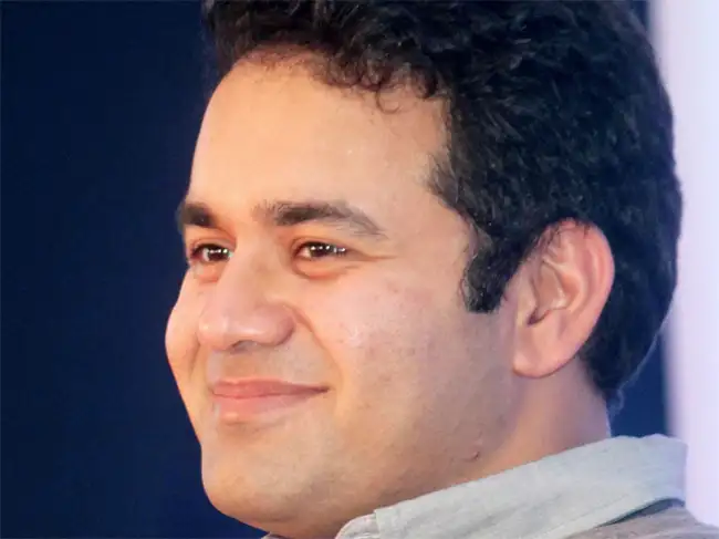 Snapdeal founder Kunal Bahl marvels at who's who at ET Awards 2015 ...
