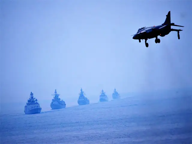 Navy personnel give operational demo - Amazing pictures from IFR 2016 ...