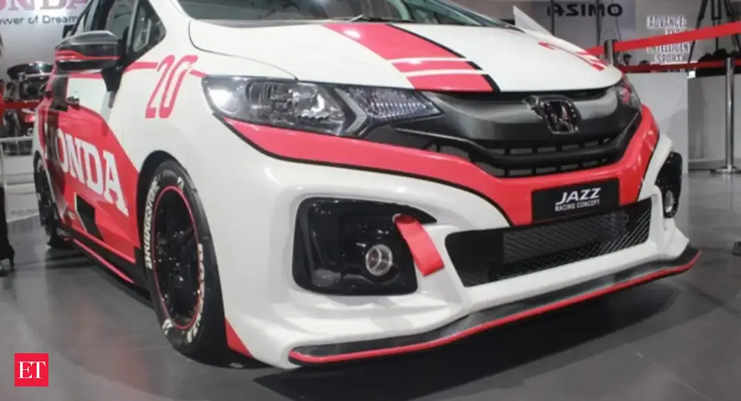 Sporty body kit - Track-focused Honda Jazz Racing Concept revealed at ...