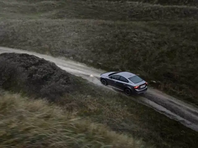 Blind Spot Information System - for better visibility - Volvo S60 Cross ...