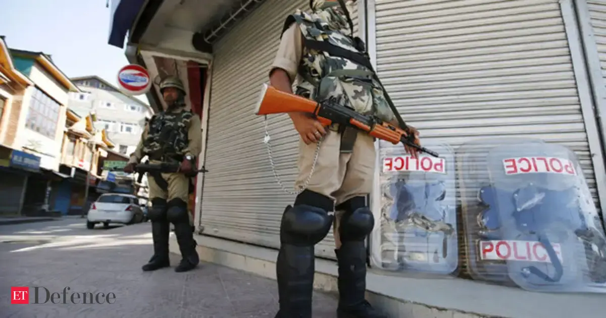 Hizbul Mujahideen militant arrested from Kashmir's Budgam district ...
